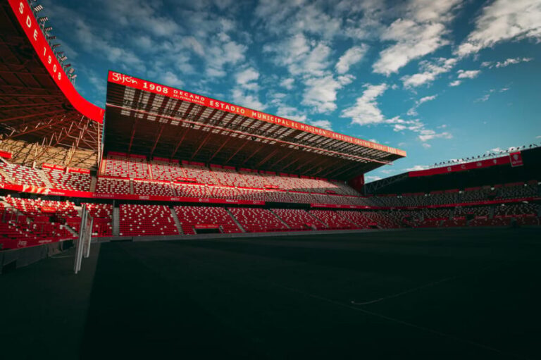 Gijon : El Molinón Stadium Guided Tour - Exploring the Itinerary in Detail