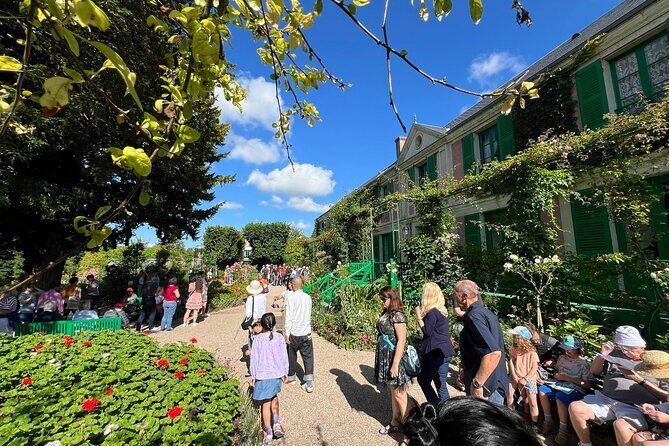 Giverny Monet House Half Day Private Guided Tour from Paris - Authentic Insights from Travelers