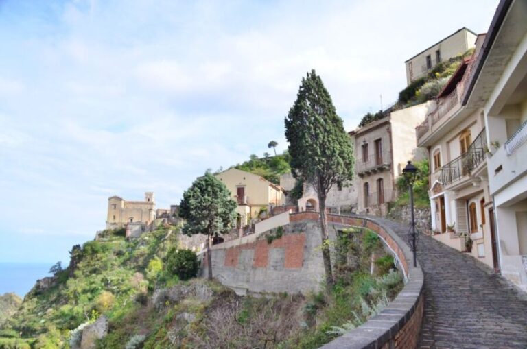 GODFATHER TOUR film's locations departure from Taormina area - What We Loved About the Tour
