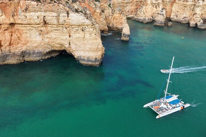 Golden Coast Sailing Tour for 3 hours in Ponta da Piedade Lagos - Itinerary Breakdown: What to Expect