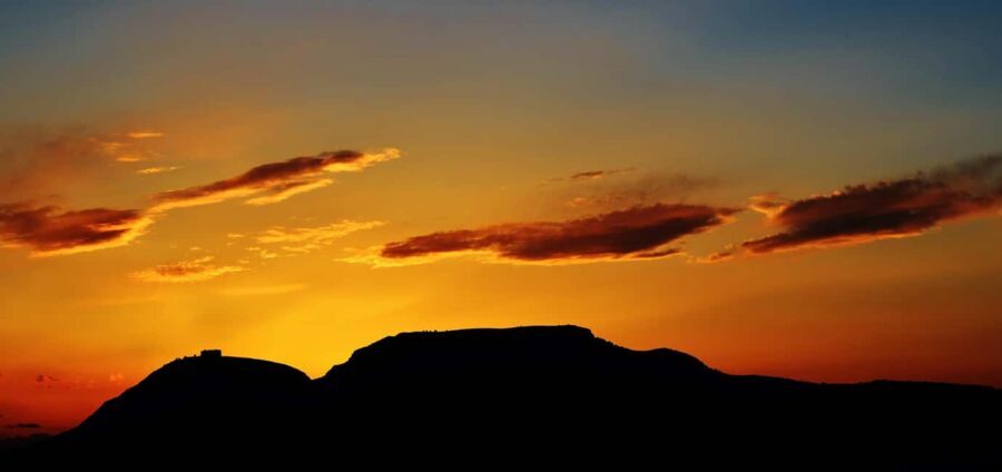 GOLDEN HOUR: SUNSET IN THE COSTA BRAVA - The Value of the Tour