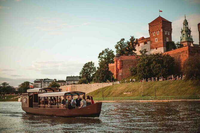 Gondola cruise The Vistula River Krakow private tour up to 12 person - Final Thoughts