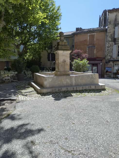 Gordes, Roussillon (+Ochre trail ) & Fontaine de Vaucluse - Transportation and Practical Details