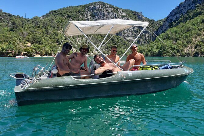 Gorges du Verdon : Lavenders, Canyon Boat Picnic & Villages - Stop 2: Sainte-Croix-du-Verdon — Charm and Relaxation