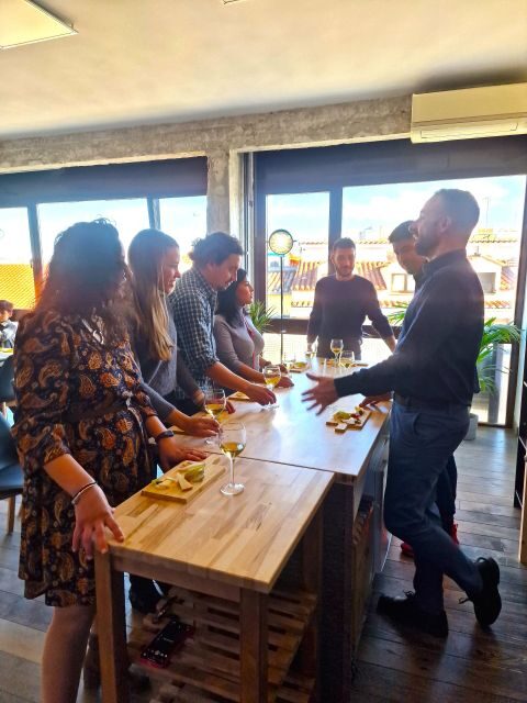 Gourmet Experience: Tasting of Spanish Cheeses and Wines - Who Will Love This Tour?