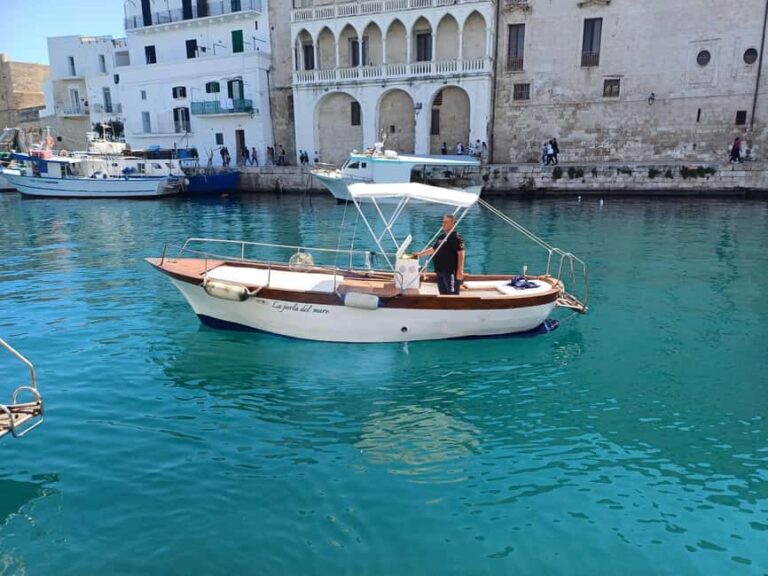 Gozzo tour along the coast of Monopoli - The Experience’s Practicalities