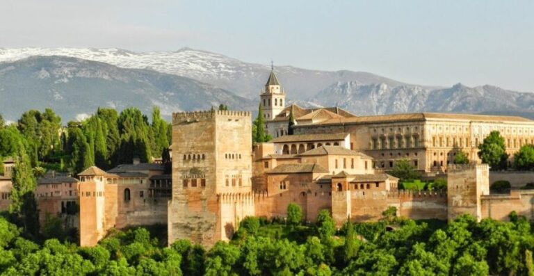 Granada: Alhambra and Nasrid Palaces Tour without Tickets - What to Expect from the Tour