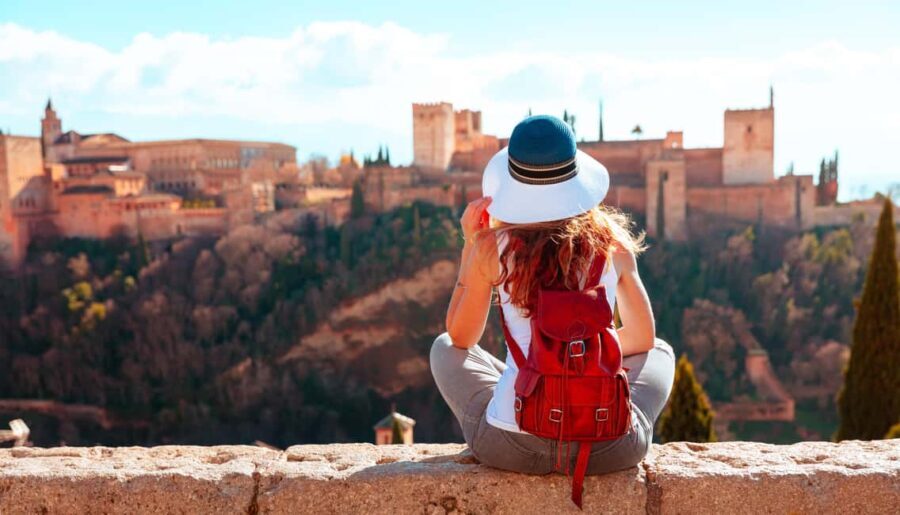 Granada: Alhambra, Nasrid Palaces & Gardens guided Tour - What to Expect from the Guided Experience