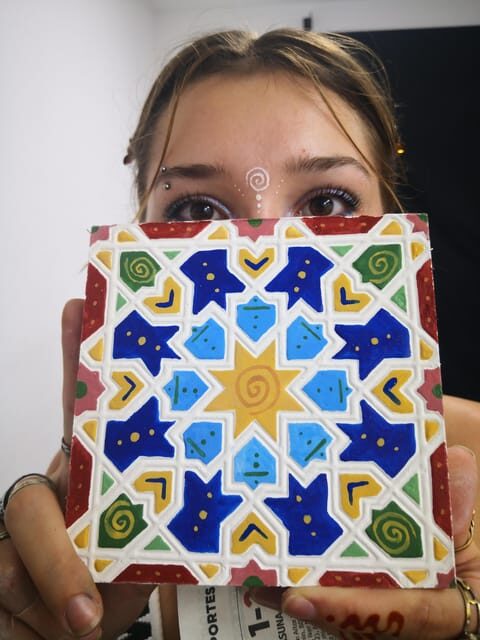 Granada: "Alhambra´s Craft Workshop" - Who Should Book This Workshop?