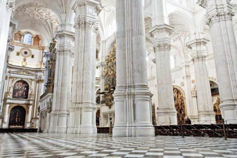 Granada: Cathedra&Royal Chapel & Albaicín skip the line Tour - The Value of This Guided Tour