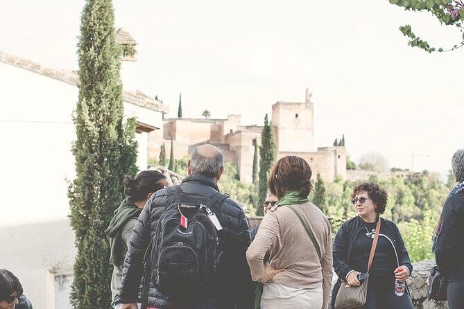 Granada Hybrid Walking Tour: Albayzin and Sacromonte - Practicalities and Experience Quality