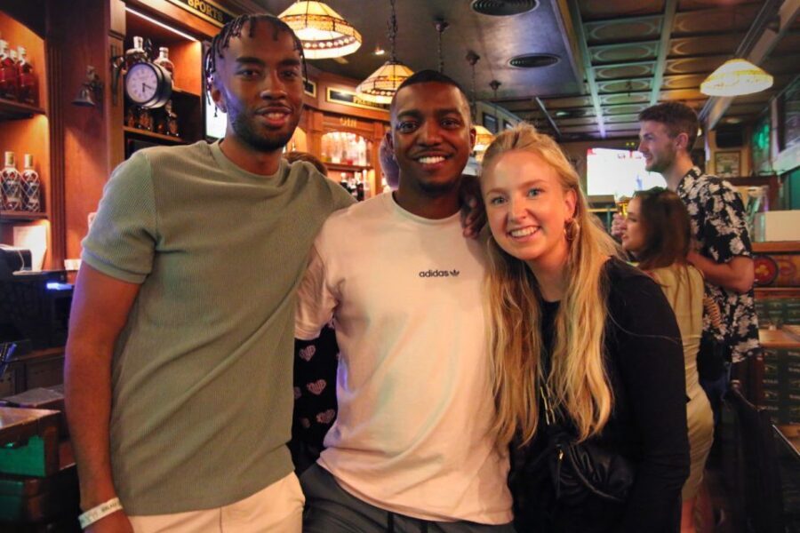 Granada: Pubs & Clubs Crawl with Drinks & Club Entry Ticket - FAQ