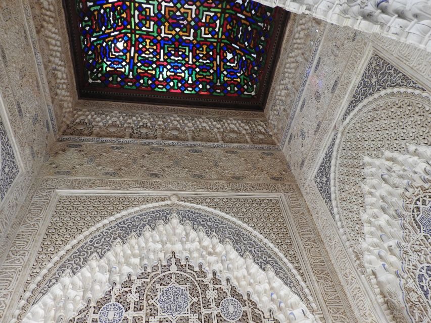 Granada: Sunset Legends of the Alhambra Guided Tour - An In-Depth Look at the Sunset Legends Tour