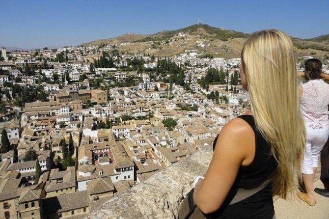 Granada Walking Tour: Albaicin and Sacromonte Quarters - Who Will Love This Tour?