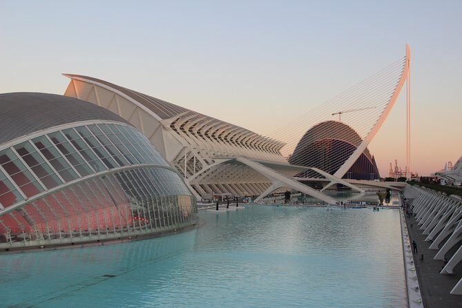 GRAND CITY Private Guided Tour on Bike, E-Bike, E-Step or Segway - Guides Who Make a Difference