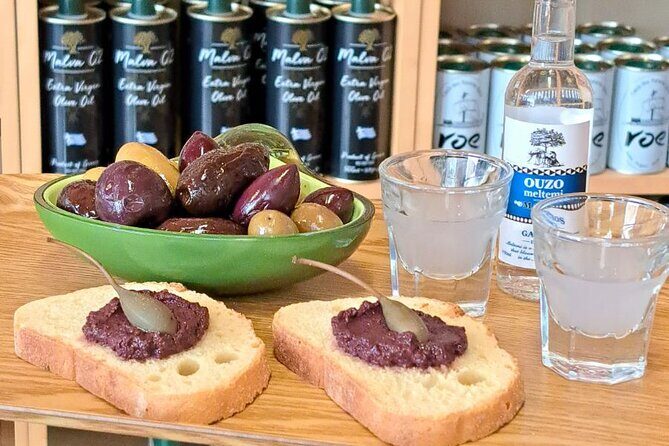 Greek Olives and Olive Oil Tasting in Athens - Introduction to the Greek Olive and Olive Oil Tasting Experience