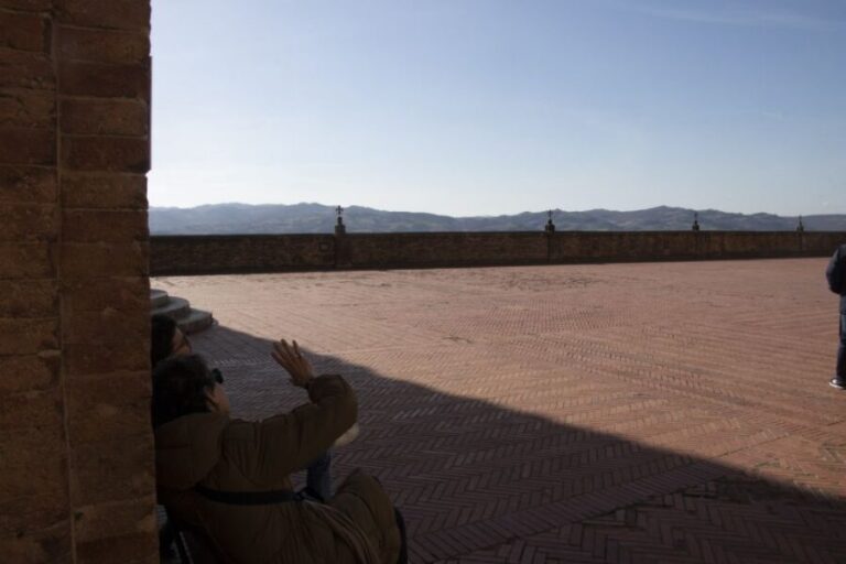 Gubbio: Old Town Guided Walking Tour with Piazza Grande - The Value of the Tour