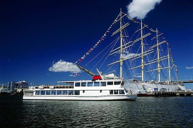 Guided boat tour to Vinga in Gothenburg - Authenticity and Practical Tips