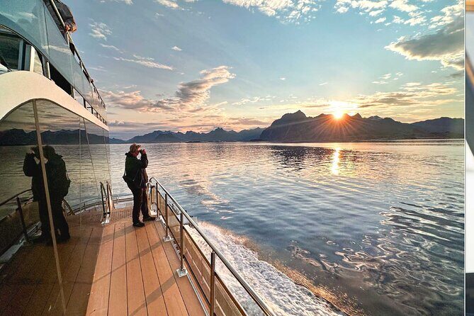 Guided Summer Arctic Light Cruise from Tromsø - Who Should Consider This Tour?
