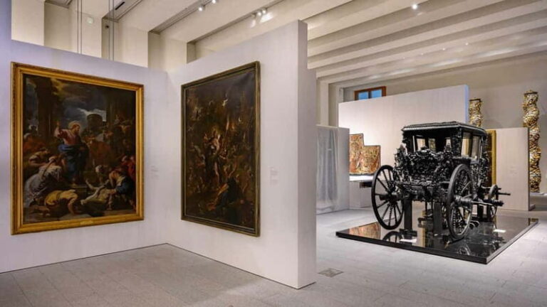 Guided Tour of The Royal Collections Gallery - Who Is This Tour Best Suited For?