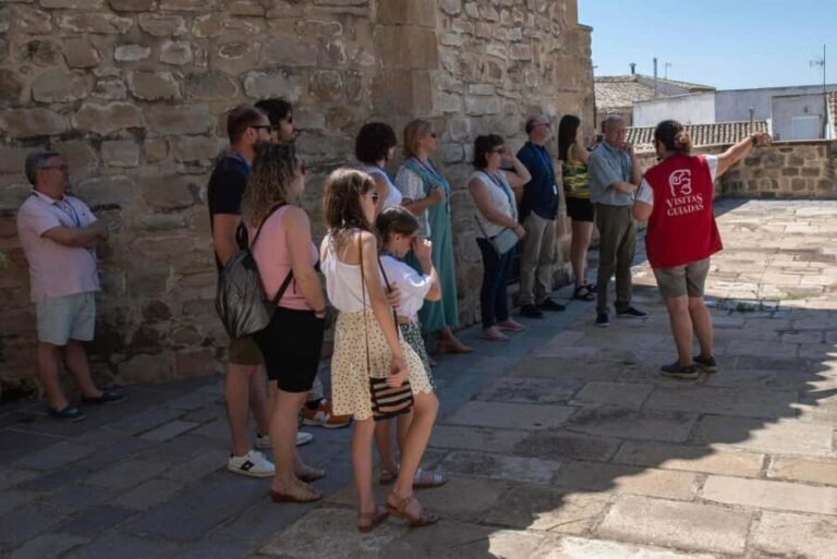 GUIDED TOUR OF ÚBEDA: Visit Úbeda with monument tickets included. - The Practical Aspects