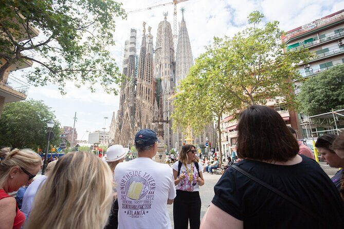 Guided Tour Sagrada Familia and Park Guell - Who Should Consider This Tour?