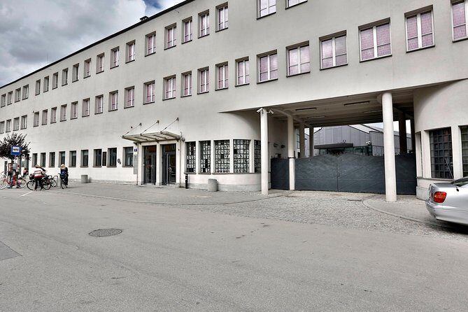 Guided Tour to Auschwitz Birkenau & Schindler Factory with PickUp - An In-Depth Look at the Tour Itinerary