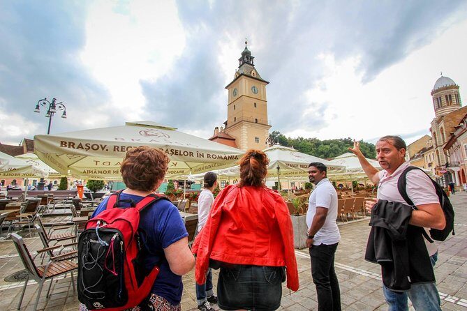 Guided visit in Spanish to the medieval center of Brasov (native Spanish guide). - The Sum Up