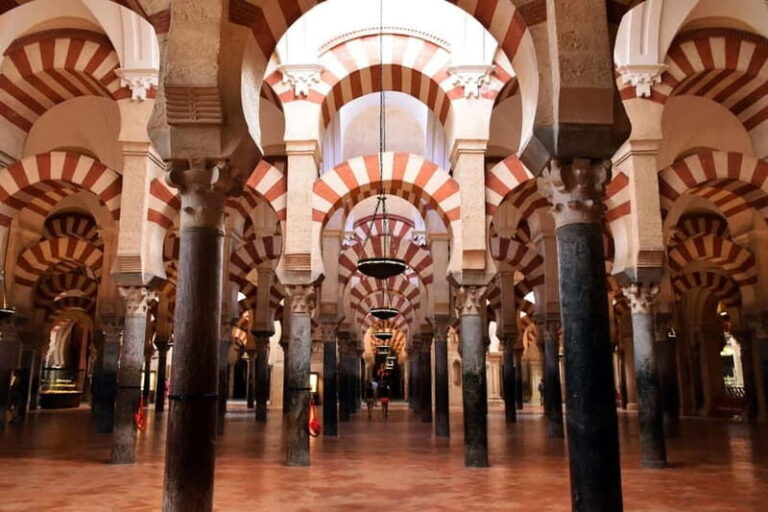 Guided visit to the Mosque of Cordoba and Alcazar of Cordoba - Price and Value Analysis