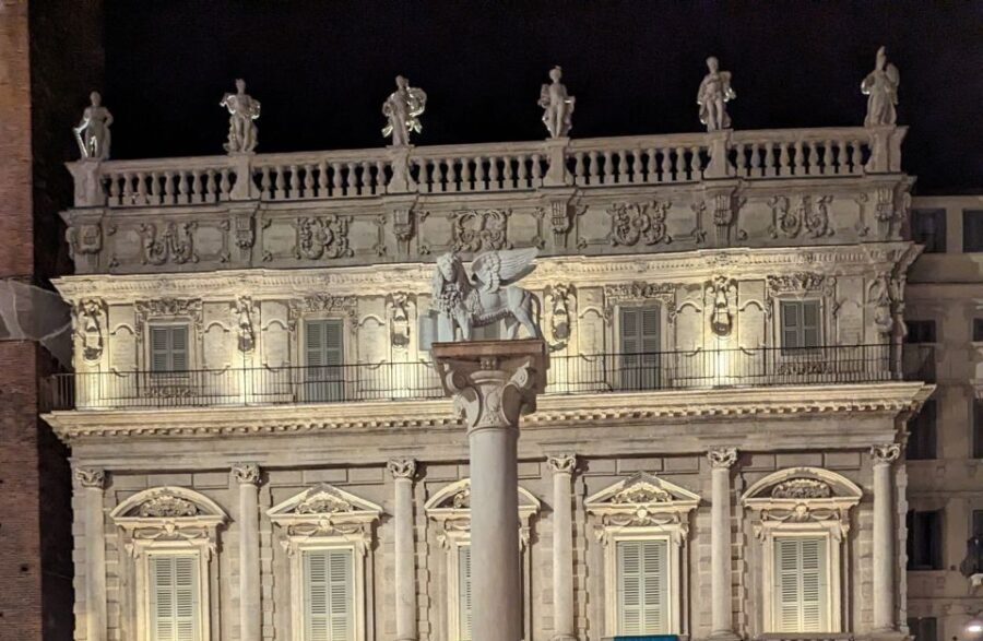 Guided Walking Tour in Verona - The Itinerary in Detail