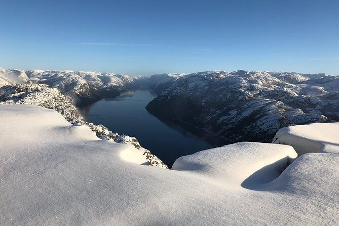 Guided winter hike to Pulpit Rock Preikestolen - Practical Details and Value