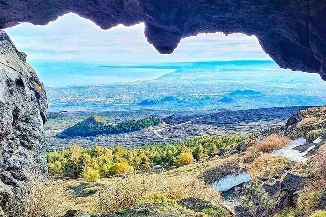 Half-Day Hiking on Mt Etna: Extinct Craters & Deep Valley Views - The Itinerary: From Valle del Bove to Lava Fields