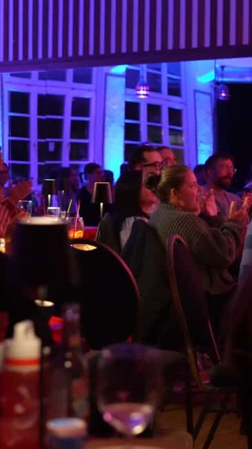 Hamburg St. Pauli: Bash Comedy, the Stand-Up Comedy Show - The Comedy Lineup and Atmosphere