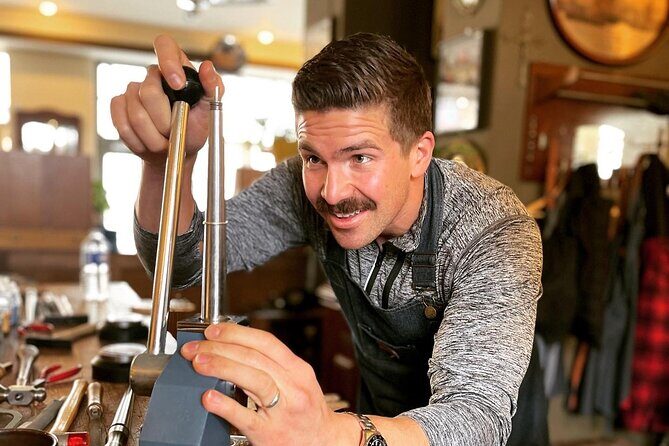 Handcraft your own silver ring in Bruges - Key Points