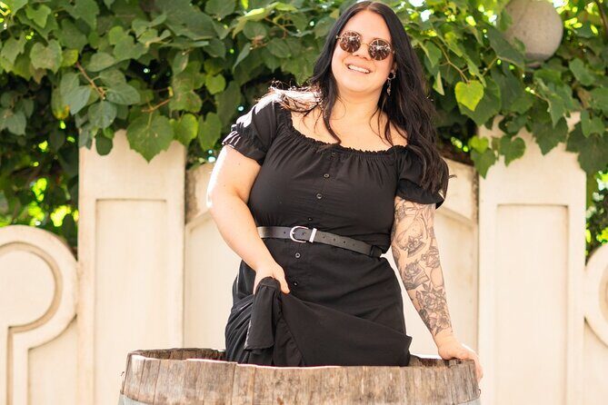 Harvest Like a Local: Grape Stomping with Wine Pairing Lunch - Guided Tastings and Food Pairings