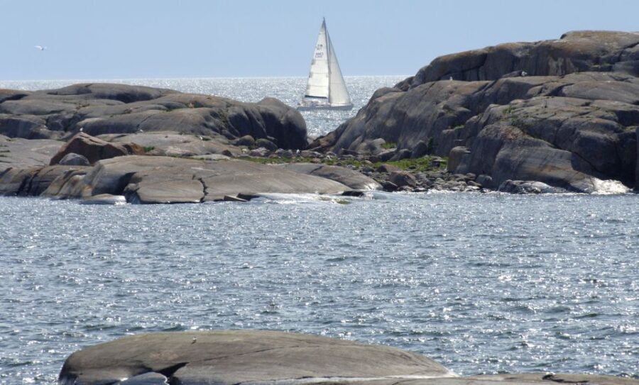 Helsinki: Archipelago RIB Boat Tour with BBQ Lunch and Sauna - What Sets This Tour Apart?