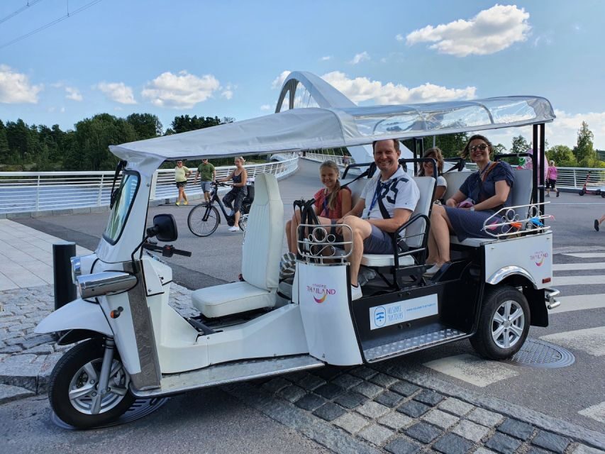 Helsinki City: 2.5-Hour City Tour with Electric TukTuk - Analyzing the Value