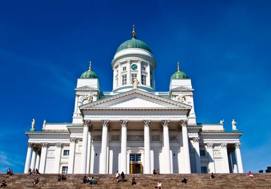 Helsinki Shore Excursion: City Sightseeing and Suomenlinna - Transportation, Timing, and Group Size