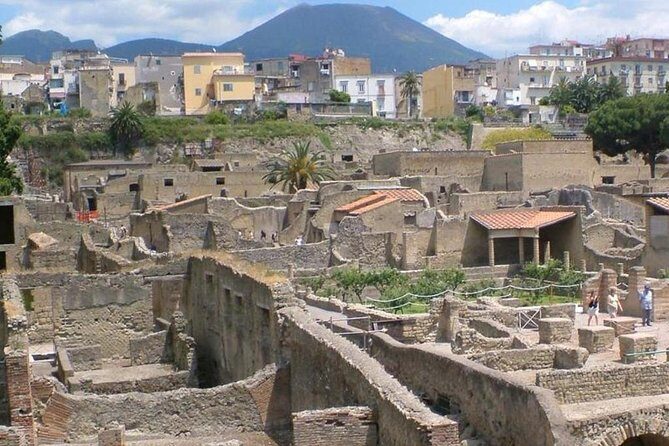 Herculaneum Ruins - Exploring the Ruins at Your Own Pace