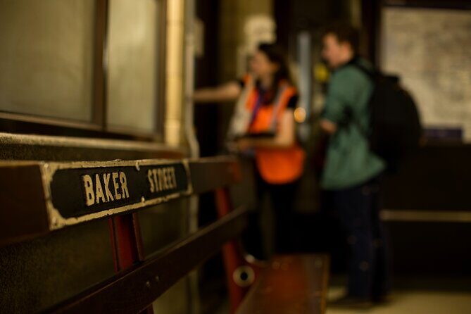 Hidden Tube Tour - Baker Street The World's First Underground - Guides and Personal Touches