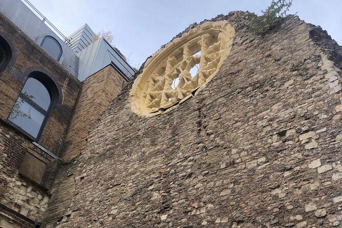 Hidden Tudors Tours: Mysterious Black Tudor London Walks - What You Can Expect from the Experience