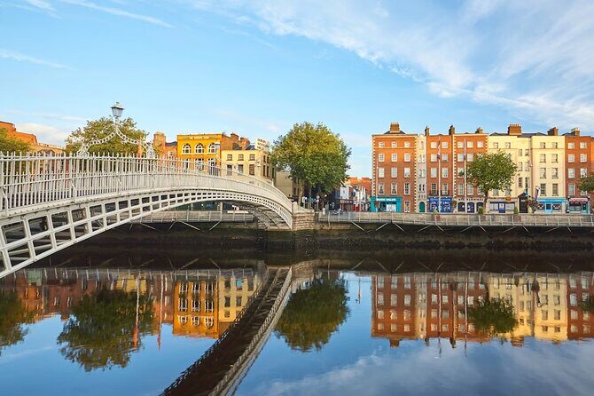Highlights of Dublin Private Walking Tour with Guide - What Does the Experience Offer That’s Truly Valuable?