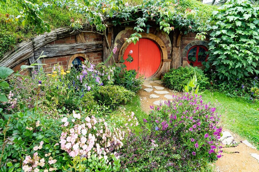 Bag End green door at Hobbiton Movie Set Matamata