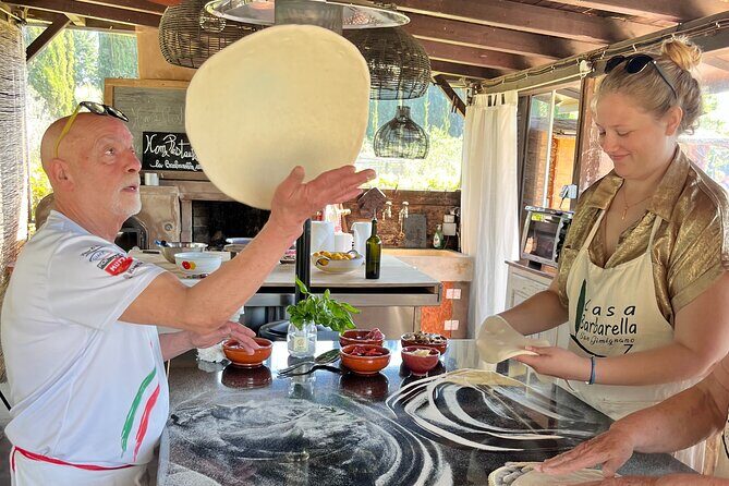 Home Made Pizza Cooking Class in Tuscany with small group - Exploring the Experience in Detail
