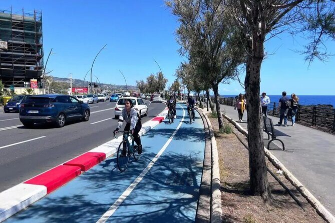 Hop on hop off Catania-Acicastello-Acitrezza panoramic bus - Transportation and Practical Aspects