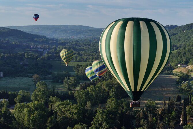Hot air balloon over the hills of Pienza, Montalcino and Val D'Orcia - Practical Details: What Travelers Should Know