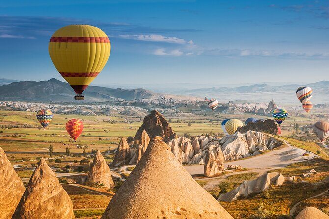 Hot Air Magic in Cappadocia ( official company ) - Breakfast and Touchdown