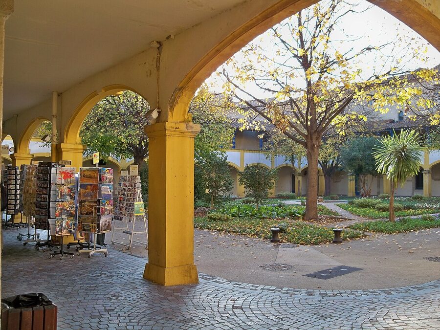 Espace Van Gogh hospital courtyard garden Arles