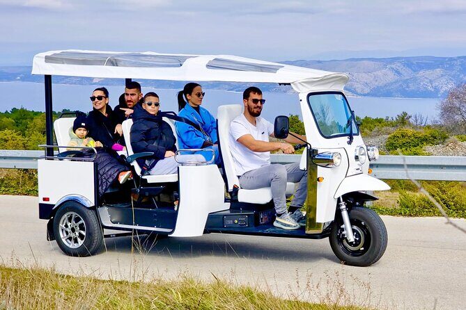 Hvar Adventure Tour: Explore with a 4-6 Seater eTuk Tuk Rickshaw! - What It’s Like to Ride in an Electric Tuk Tuk