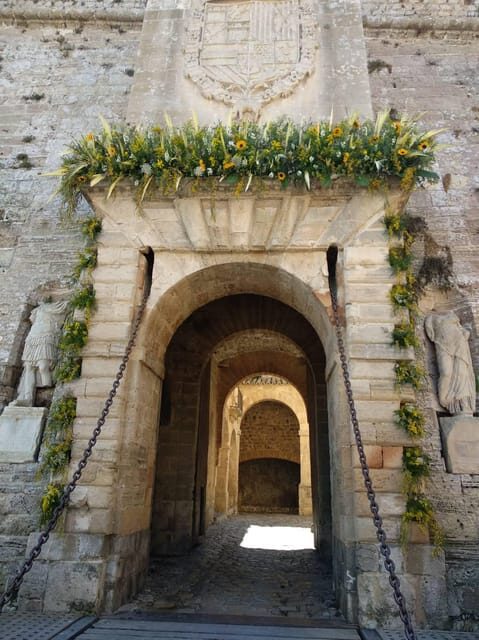 IBIZA HIGHLIGHTS TOUR: From Unesco heritage to best beaches - Exploring Local Culture and Food